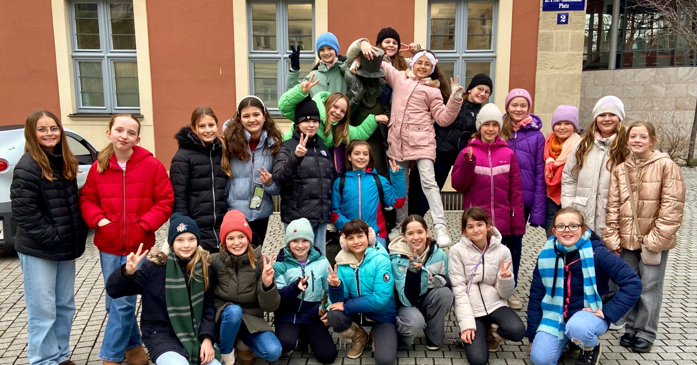 Besuch der Klasse 5bG im ETA Hoffmann Theater